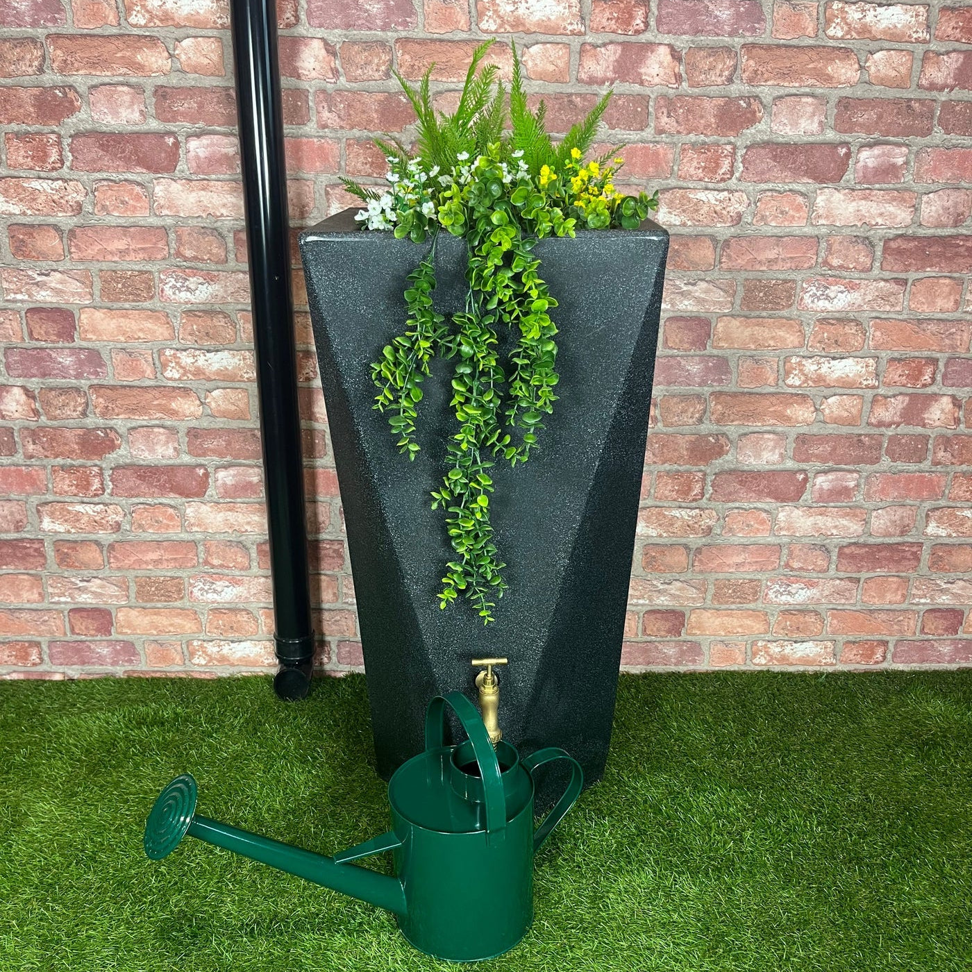Prestige 100 Litre Manhattan Twist Black Granite Water Butt